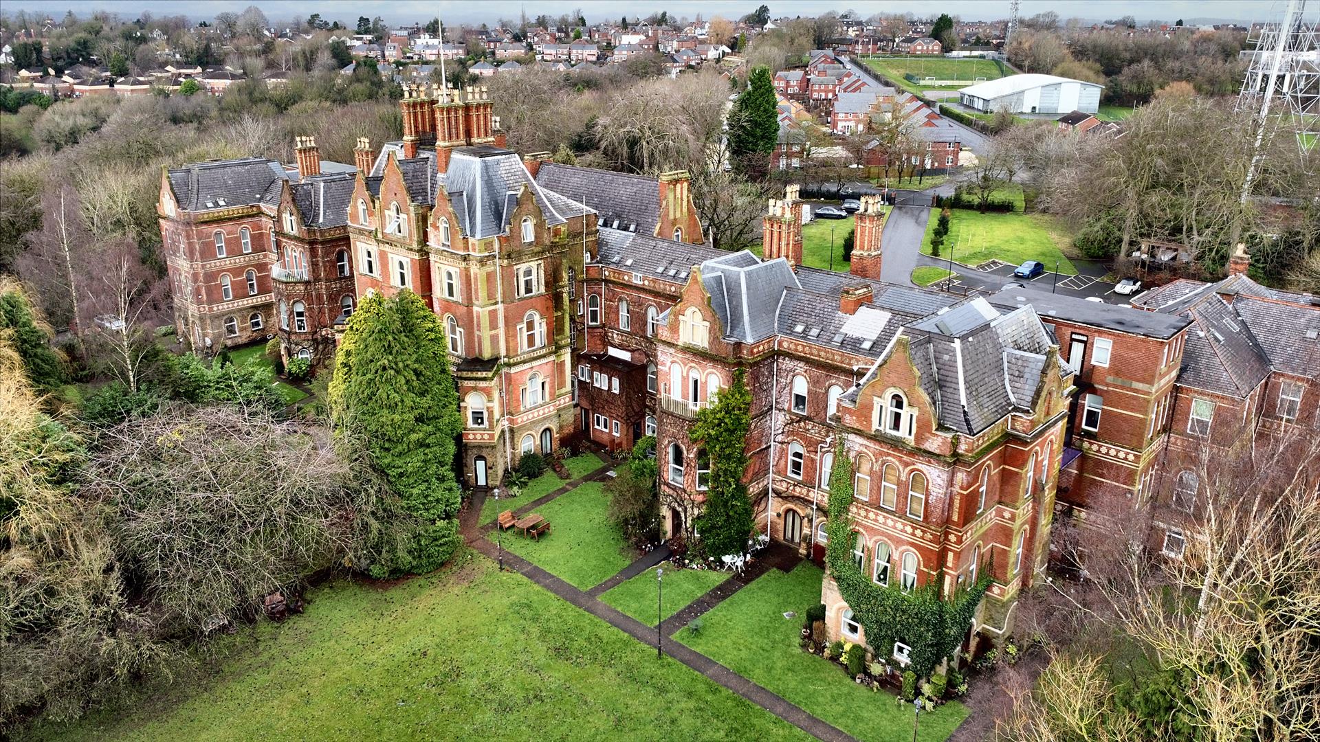 Hine Hall, Mapperley, Nottingham - Robert Ellis Estate Agents